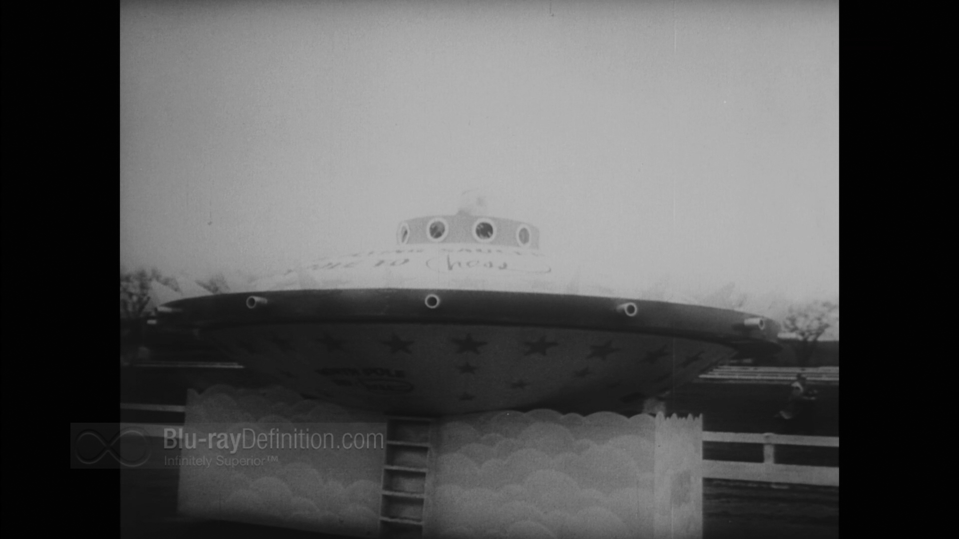 Alien Trespass Blu-ray Review High-Resolution Screen Captures | TheaterByte