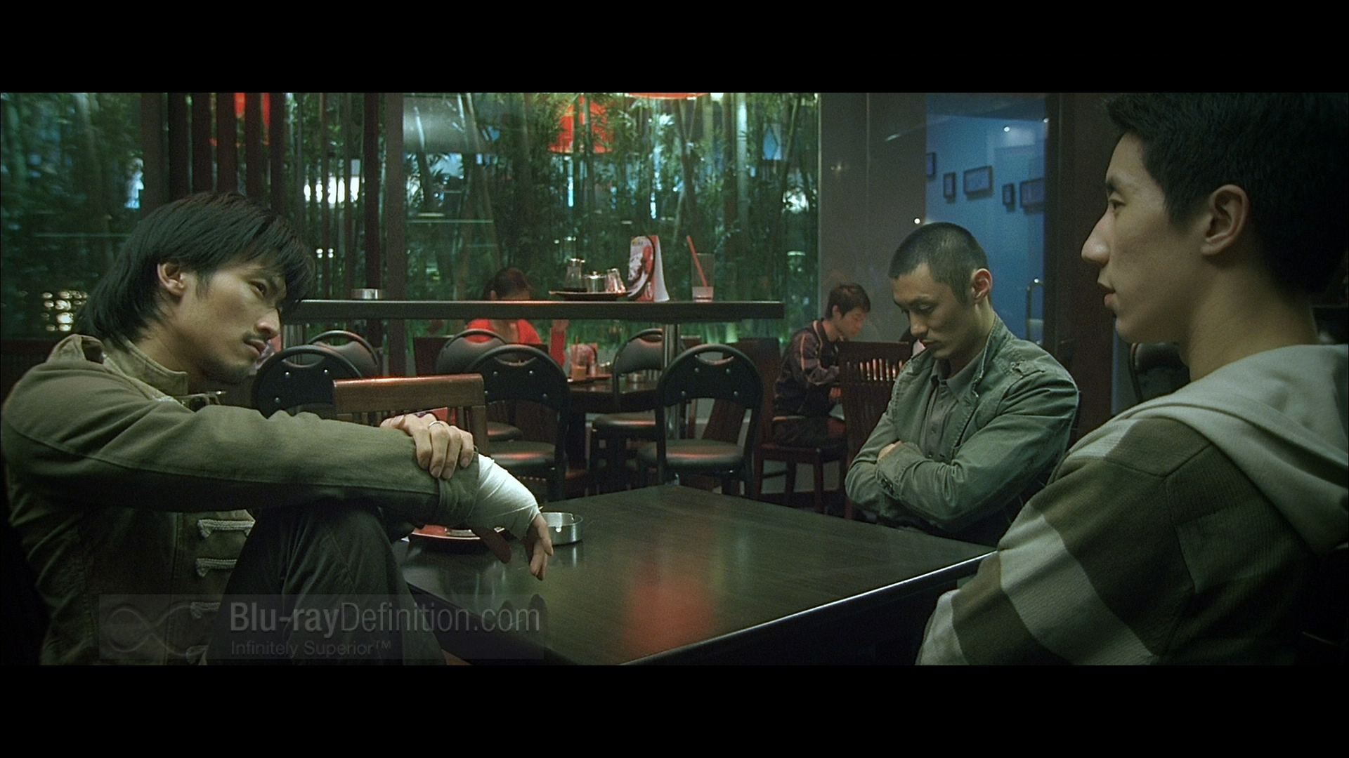 Invisible Target Blu-ray Review | TheaterByte